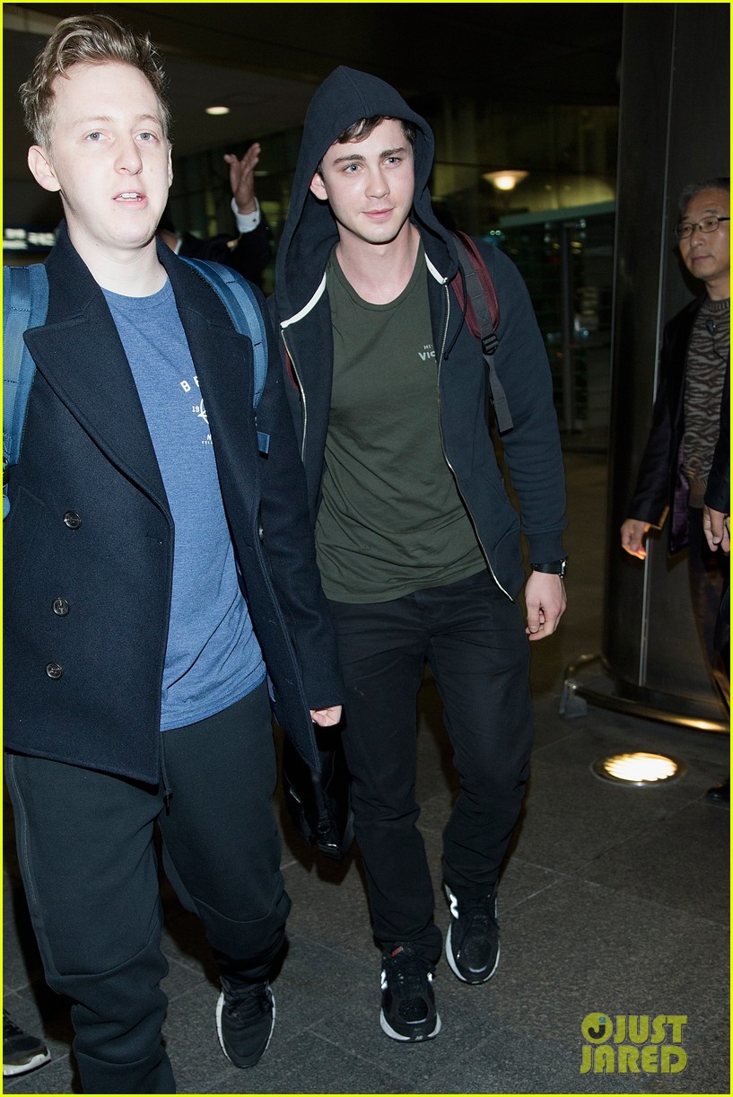 Brad Pitt & Logan Lerman Arrive in South Korea for 'Fury' : Photo ...