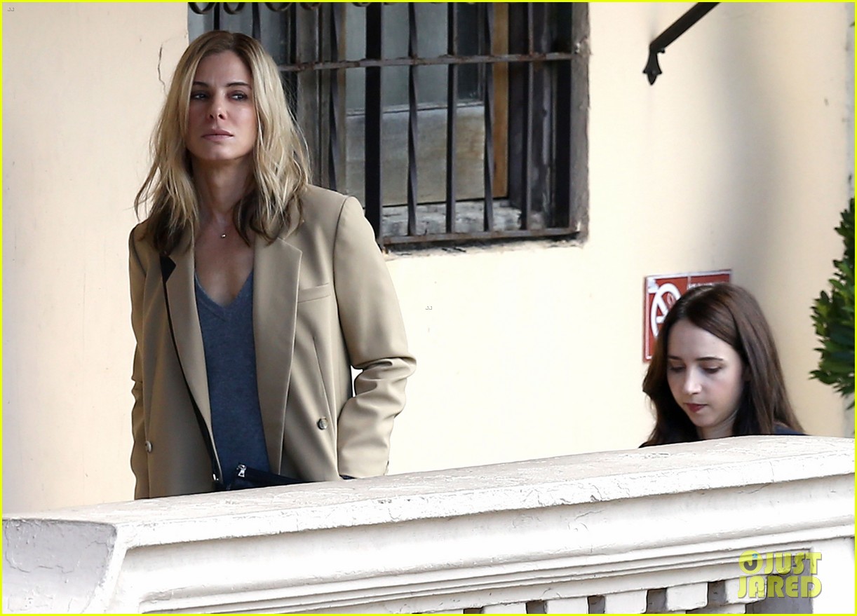 Sandra Bullock & Zoe Kazan Continue Shooting 'Our Brand Is Crisis' in ...