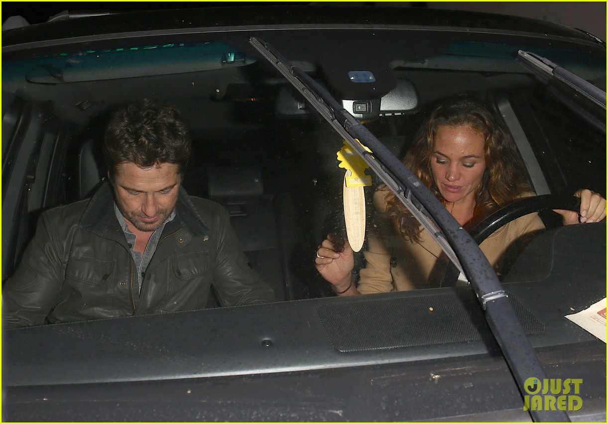 Gerard Butler Celebrates His 45th Birthday at The Little Door with ...