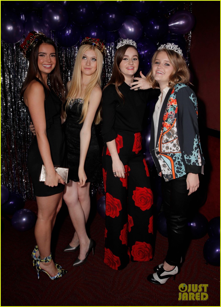 Kaitlyn Dever & Ahna O'Reilly Are Simply Chic at Just Jared's ...