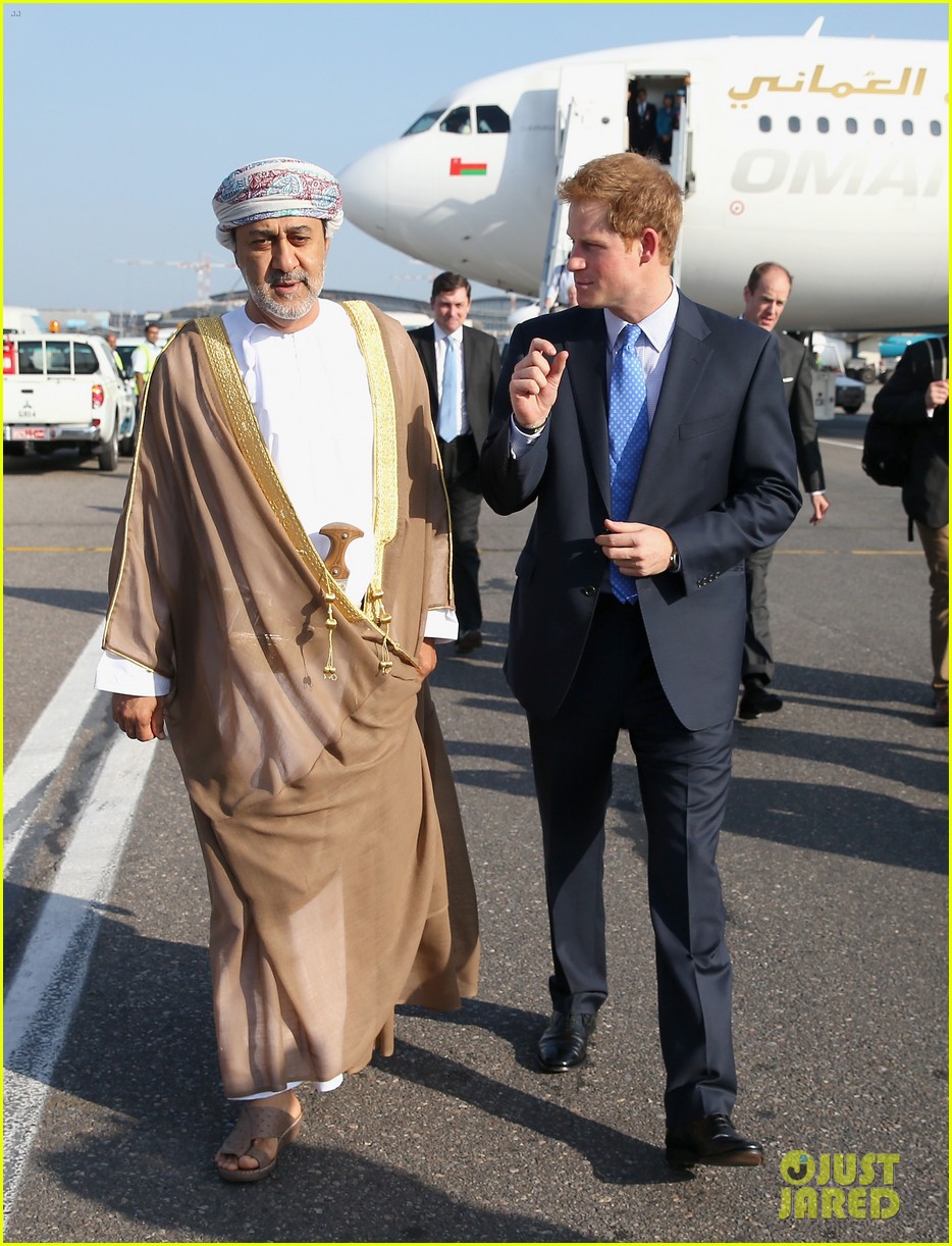 Prince Harry Looks Handsome For His First Day in Oman!: Photo 3244717 ...