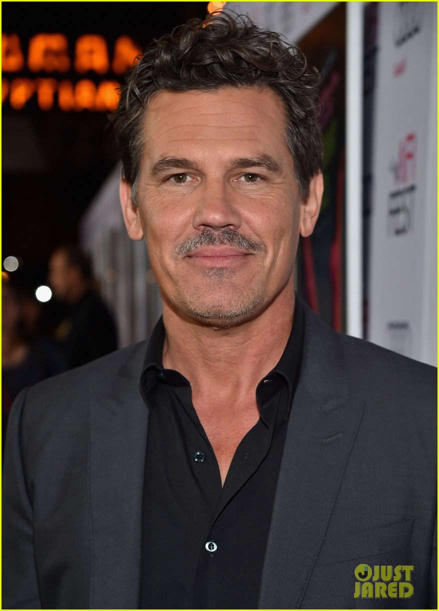 Joaquin Phoenix & Josh Brolin Bring 'Inherent Vice' to AFI Fest: Photo ...