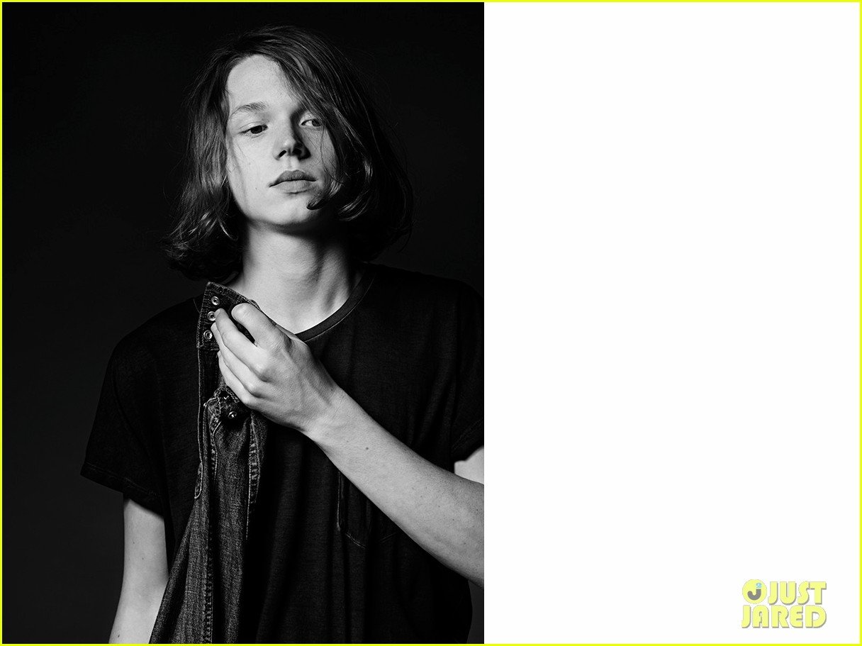 Jack Kilmer Makes Us Swoon in Saint Laurent Men’s Permanent Collection ...