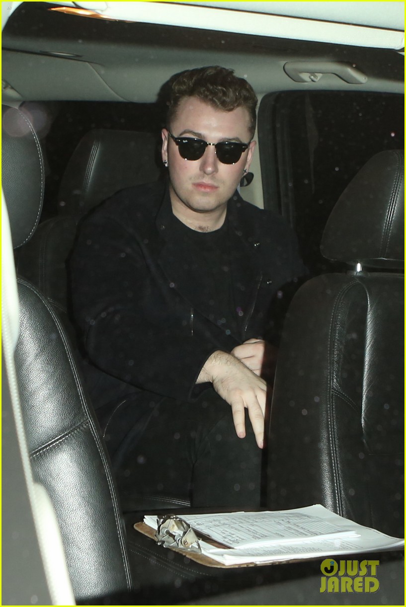 Lorde & Sam Smith Arrive at LAX Ahead of AMAs 2014: Photo 3247967 ...