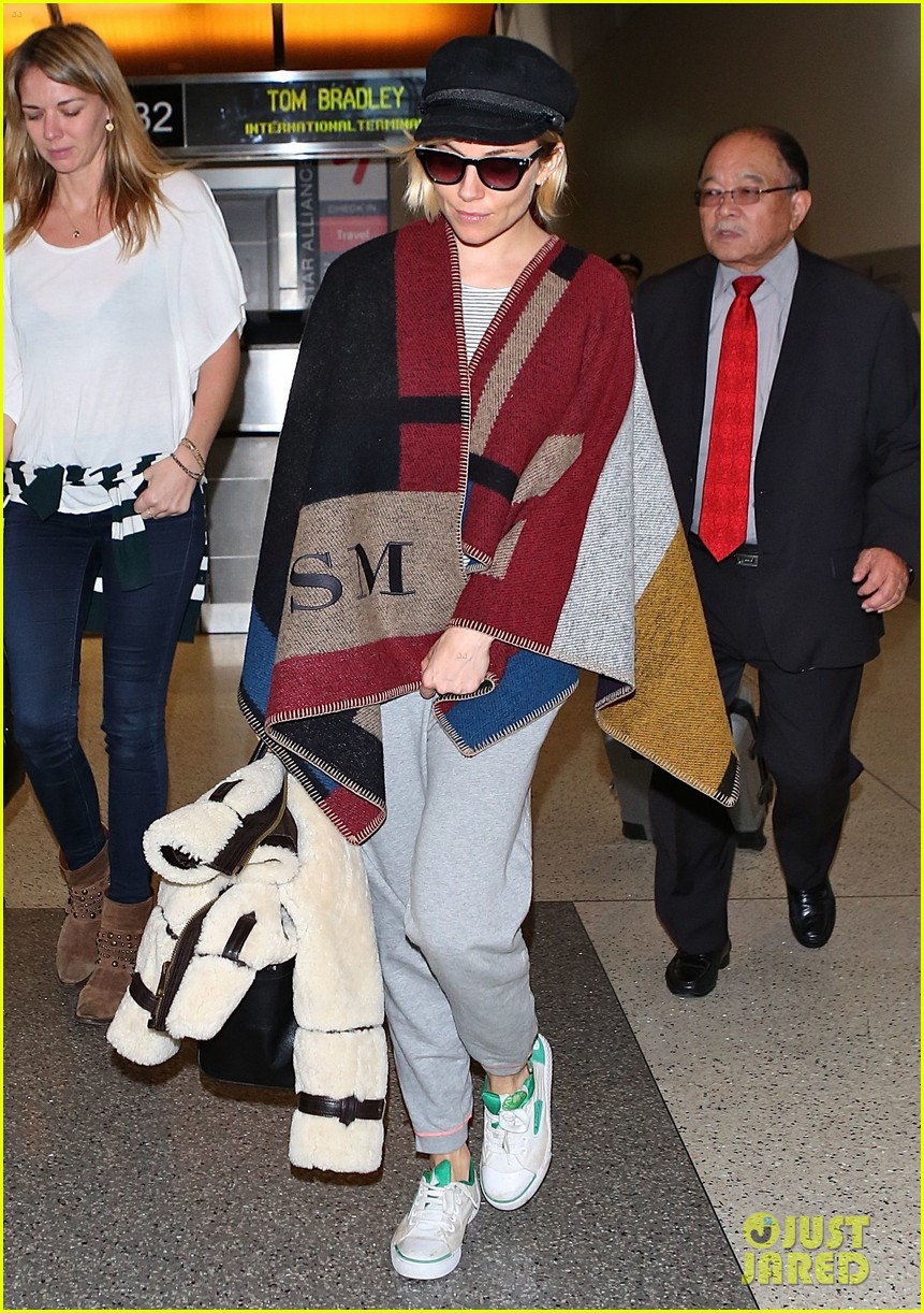 Sienna Miller Gushes About Working with Bradley Cooper on 'American ...