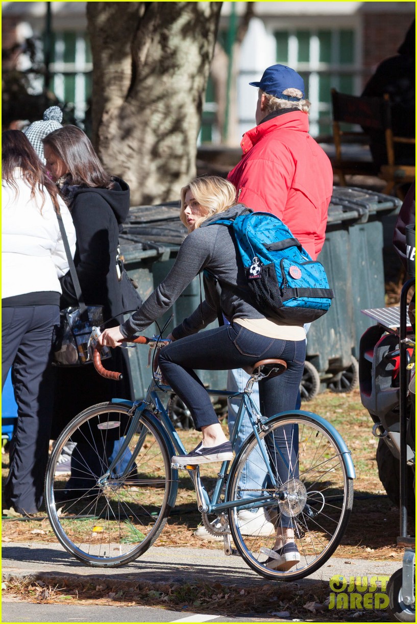 Chloe Moretz: Liev Schreiber Joins 'The 5th Wave' As Colonel Vosch ...