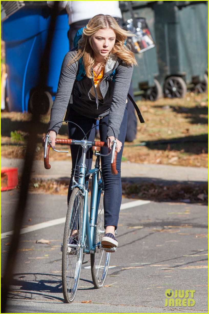 Chloe Moretz: Liev Schreiber Joins 'The 5th Wave' As Colonel Vosch ...