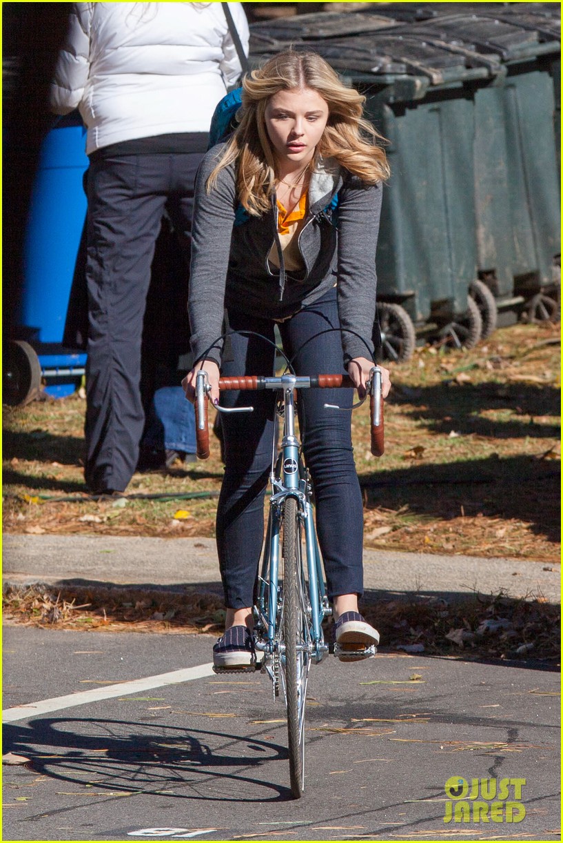 Chloe Moretz: Liev Schreiber Joins 'The 5th Wave' As Colonel Vosch ...