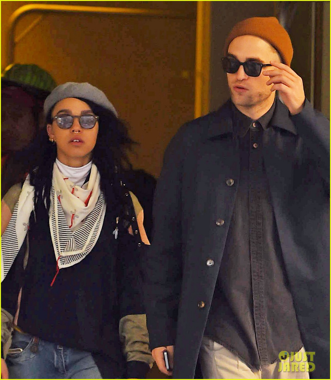 Robert Pattinson & FKA twigs Are a Beanie & Sunglasses Pair in NYC ...