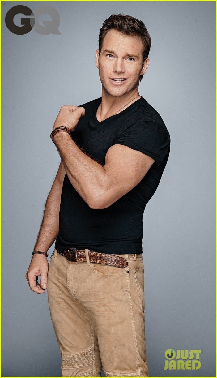 Chris Pratt Flexes His Huge Muscles for 'GQ' Men of the Year!: Photo ...