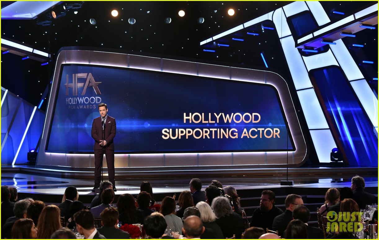 Robert Downey Jr. Looks Happy & Handsome to Honor Robert Duvall at ...