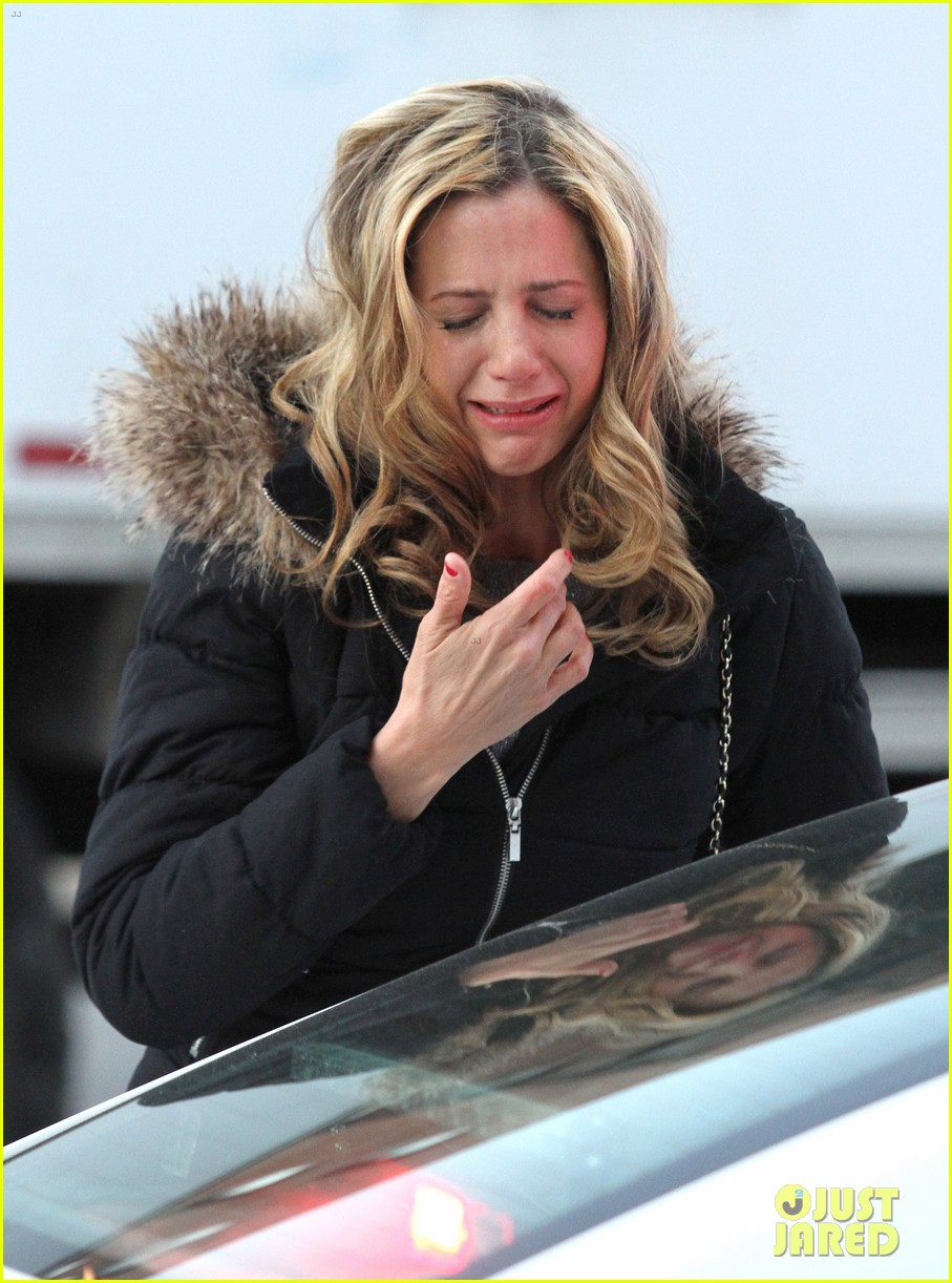 Keanu Reeves Comforts Crying Mira Sorvino in Emotional 'Daughter of God ...