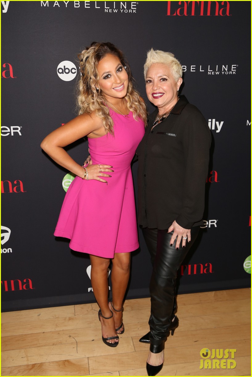 Gina Rodriguez's Dad Tells Her the Best Story Ever to Calm Her Nerves ...