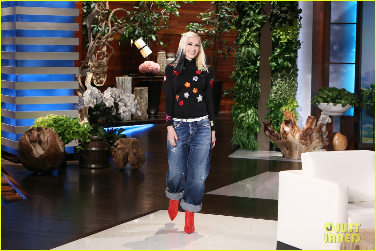 Gwen Stefani & Pharrell Williams Give 'Spark The Fire' Music Video ...