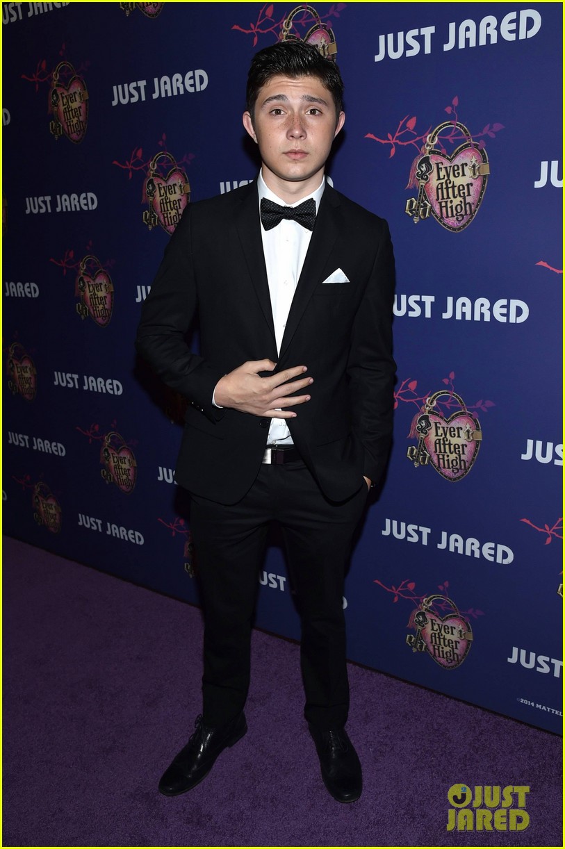 Joey King, Peyton List, Sabrina Carpenter & More Fresh Faces Hit Just ...