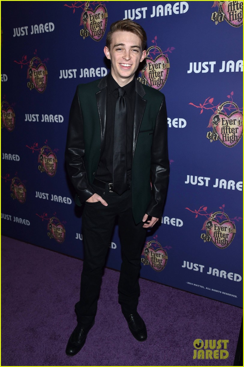 Joey King, Peyton List, Sabrina Carpenter & More Fresh Faces Hit Just ...