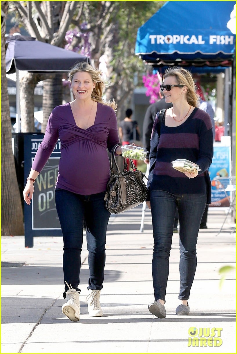 'Varsity Blues' Reunion! Ali Larter & Amy Smart Go Baby Shopping ...