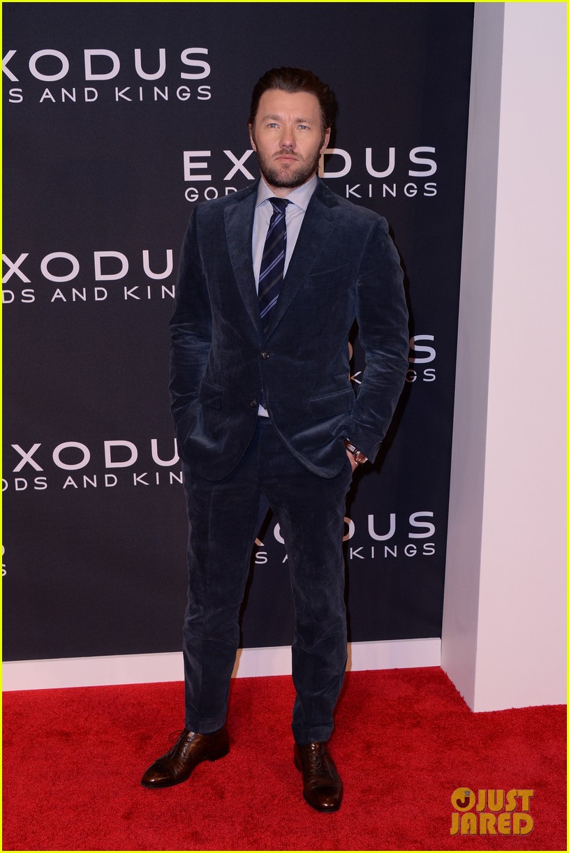 Christian Bale & Aaron Paul Bring Out the Stars for 'Exodus: Gods and ...