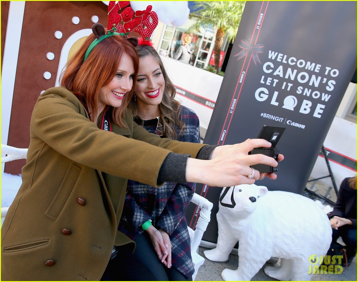 Bryce Dallas Howard in Talks for 'Pete's Dragon' Disney Remake: Photo ...