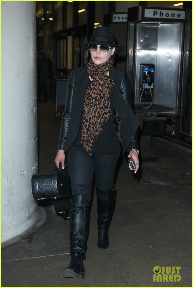 Abbie Cornish Wants Us To See Her As Rapper Dusk When She Isn't Acting ...