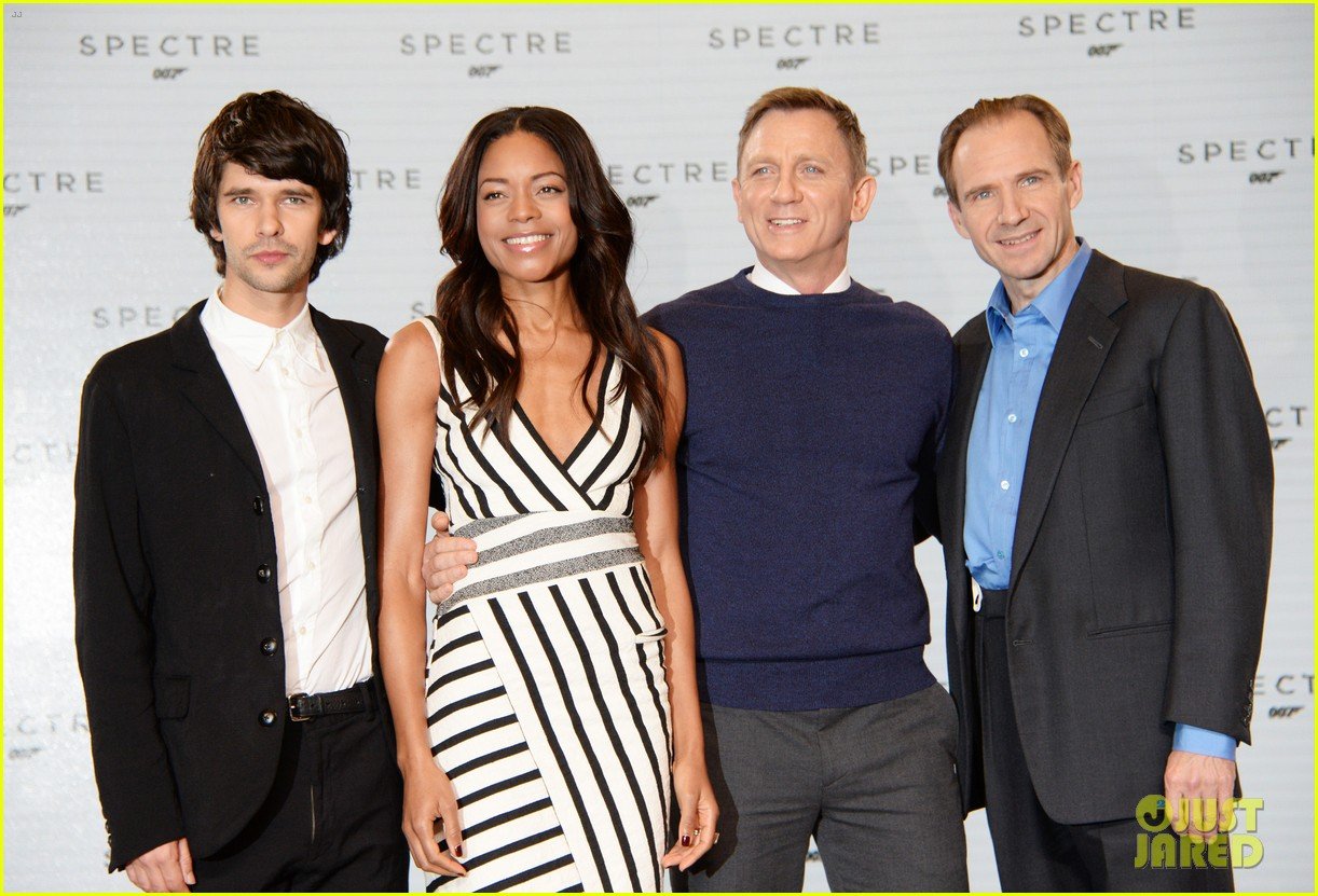 'Bond 24' Titled 'Spectre': Christoph Waltz, Lea Seydoux, & Monica ...