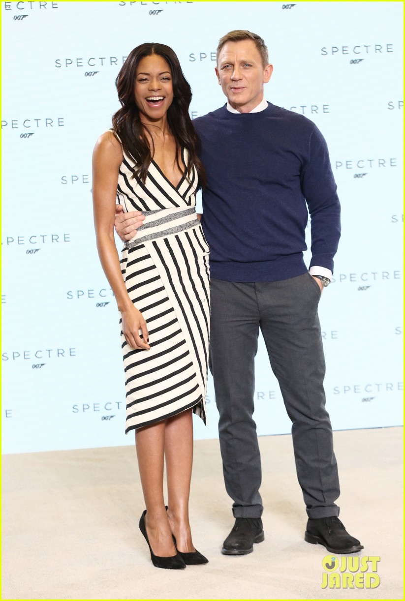 'Bond 24' Titled 'Spectre': Christoph Waltz, Lea Seydoux, & Monica ...