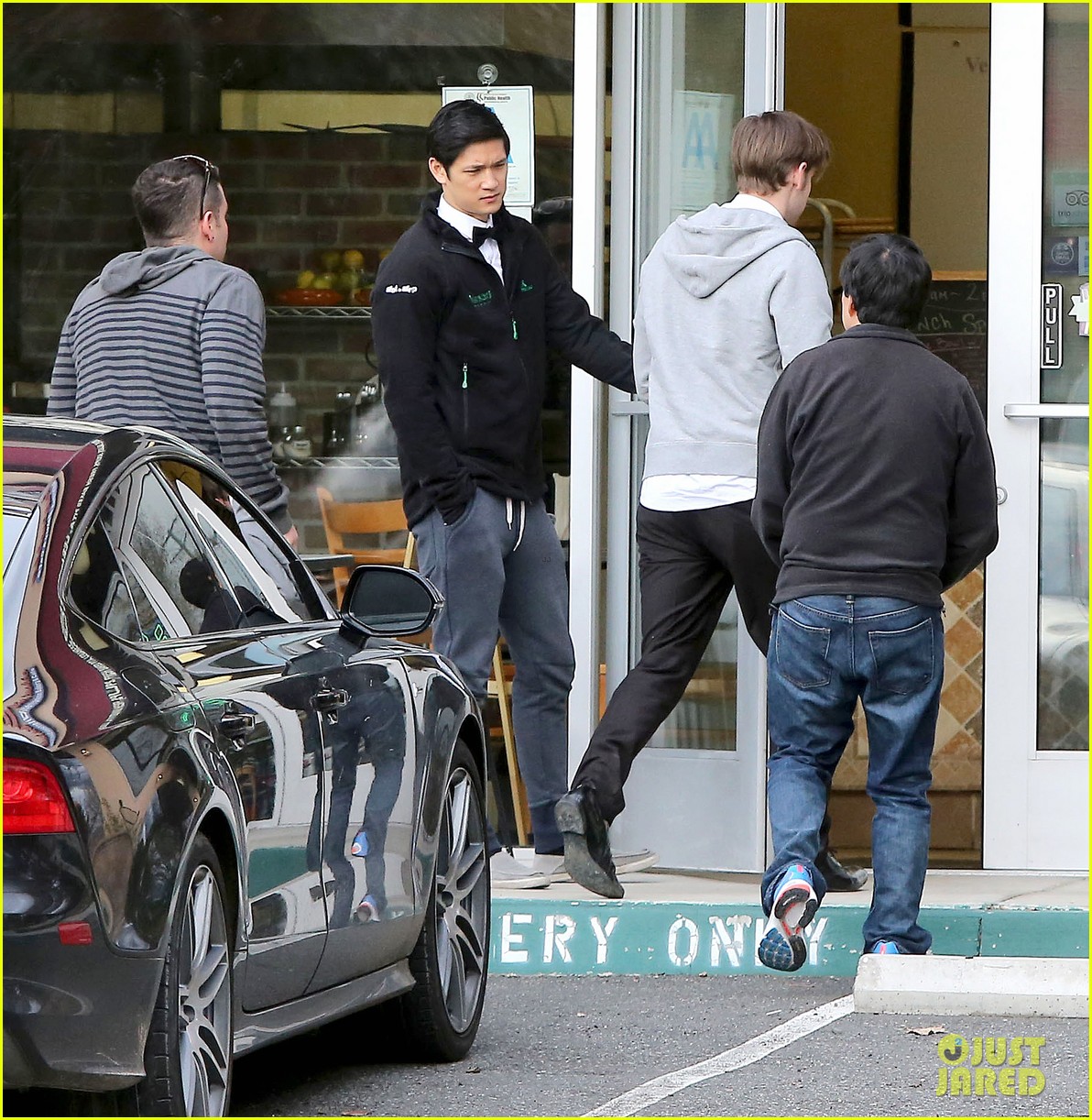 'Glee' Cast Welcomes Ken Jeong for Final Season Guest Spot!: Photo ...