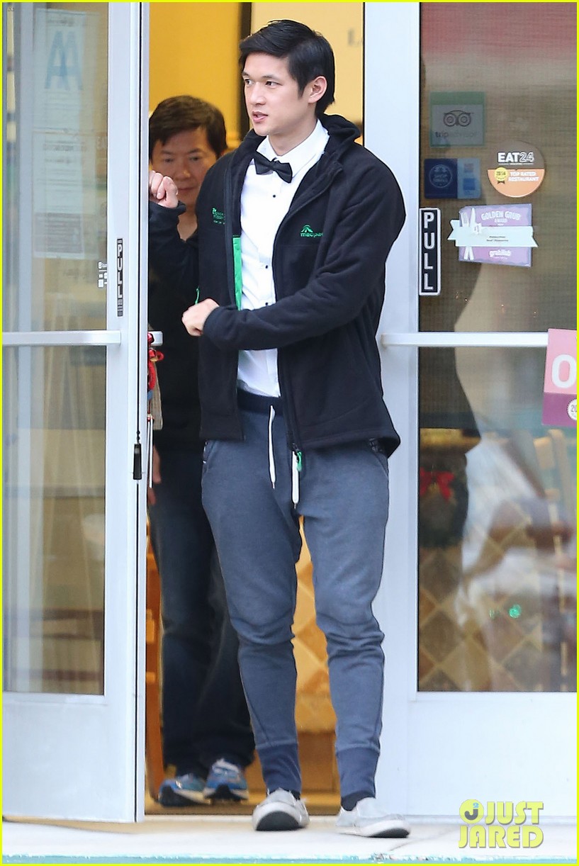 'Glee' Cast Welcomes Ken Jeong for Final Season Guest Spot!: Photo ...