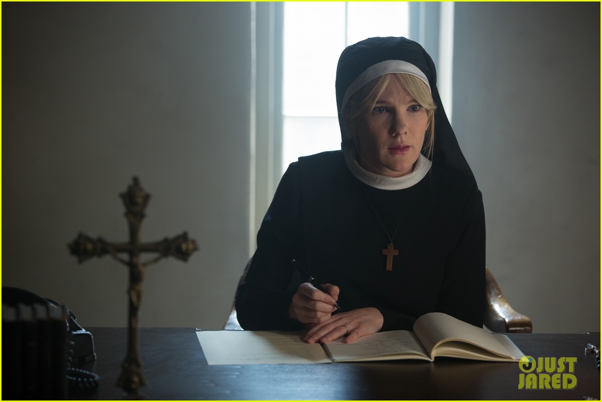 Naomi Grossman Talks Pepper's Backstory on 'American Horror Story ...