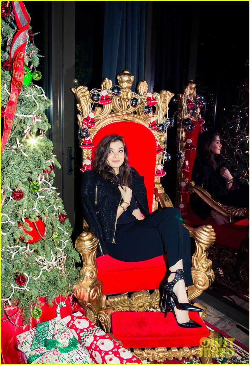 Hailee Steinfeld Parties It Up for Her 18th Birthday Surrounded By Her ...