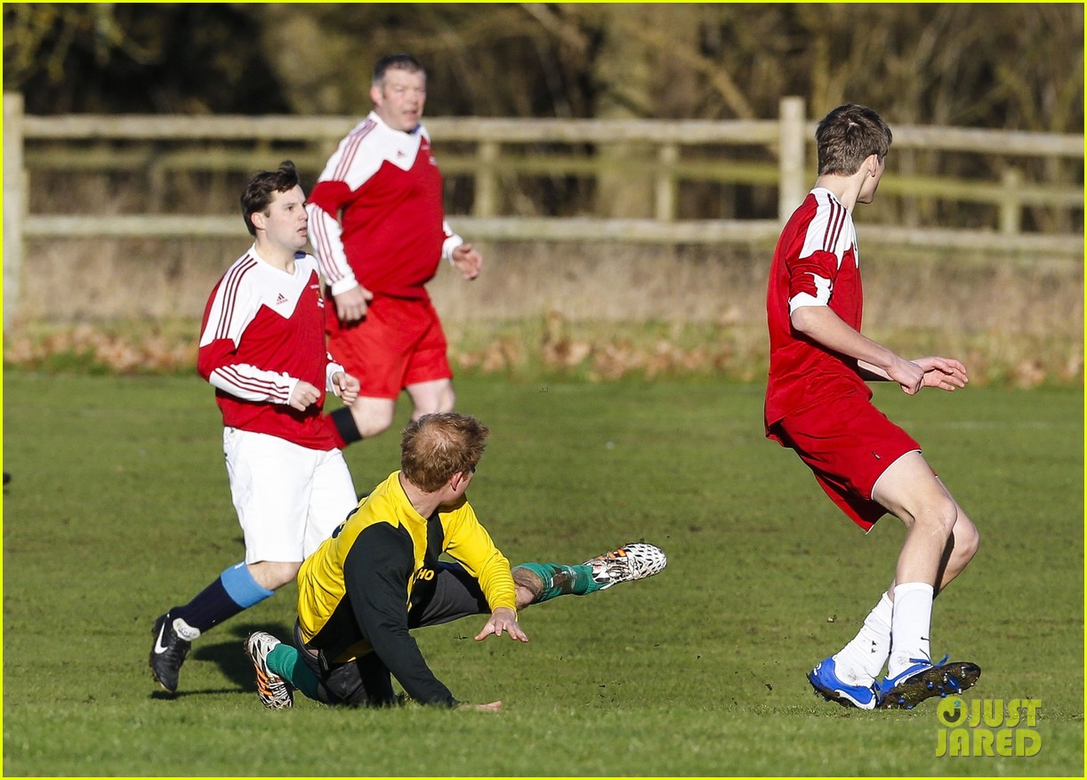 Prince Harry is Muddy for Christmas Eve Charity Soccer Game: Photo ...