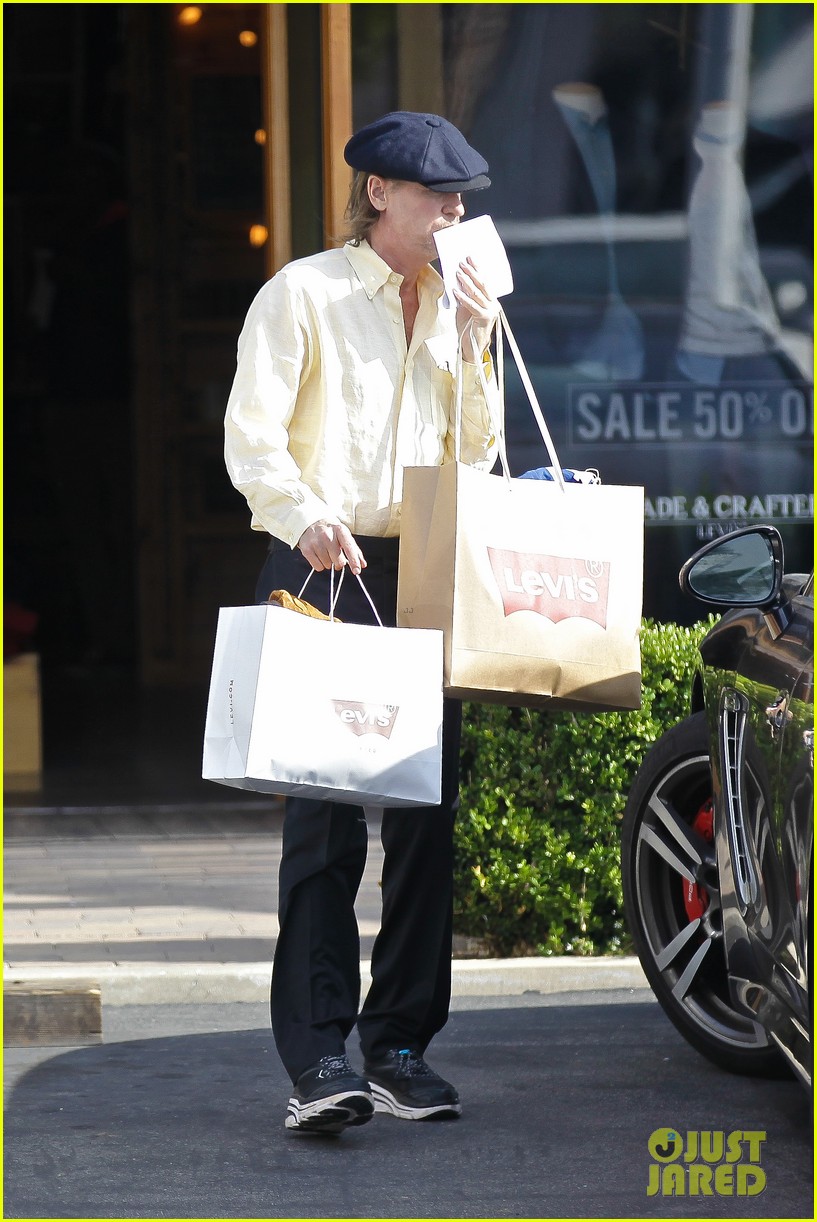 Val Kilmer Steps Out Looking Thin After Recent Weight Loss: Photo ...