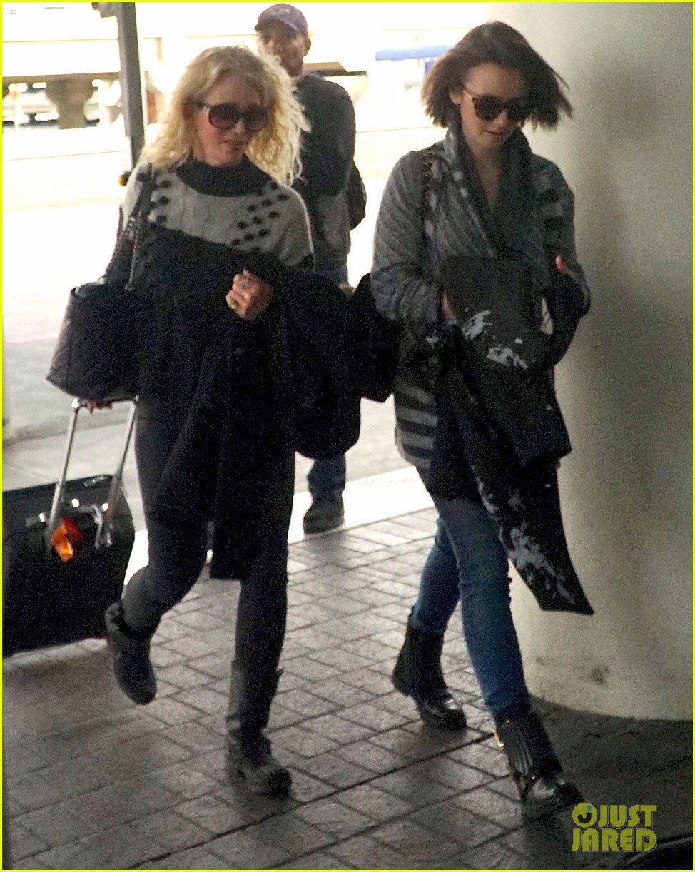 Lily Collins & Mom Jill Jet Off For Holiday Season: Photo 3265697 ...