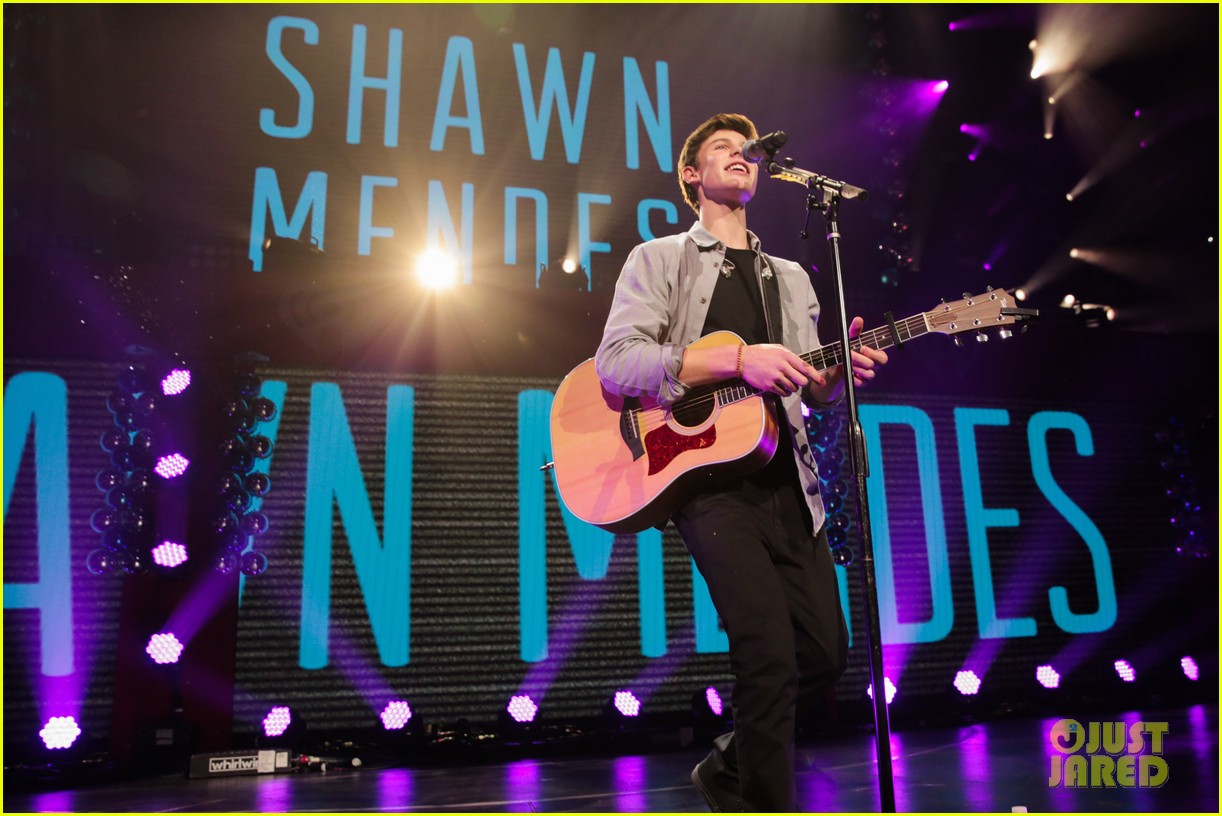 Meghan Trainor & Sam Smith Bring Christmas To Q102's Jingle Ball in ...