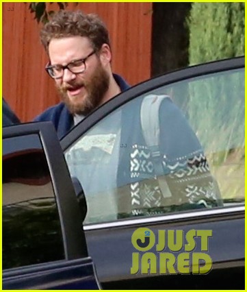 Seth Rogen Arrives at Sony Studios After Defending 'The Interview' on ...