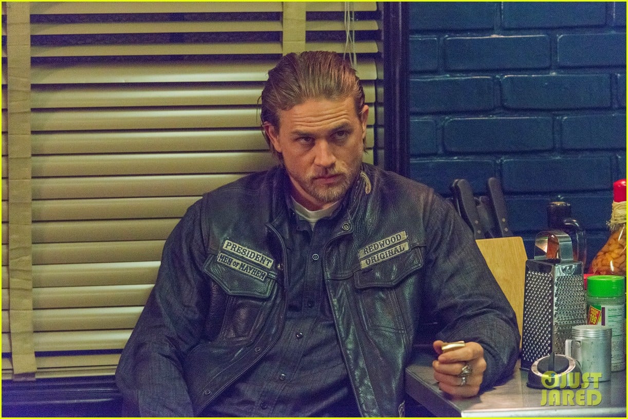 'Sons of Anarchy' Series Finale Spoilers: Did Jax Live or Die?: Photo 3258730 | Charlie Hunnam ...