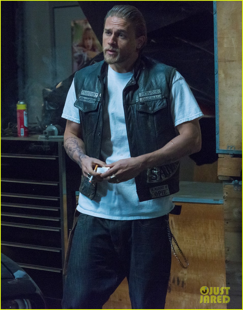 'Sons of Anarchy' Series Finale Spoilers: Did Jax Live or Die?: Photo 3258740 | Charlie Hunnam ...