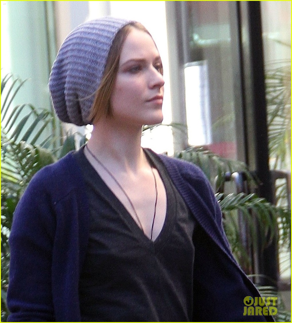 Evan Rachel Wood Shares How Grief Effects You & Those Around You: Photo ...