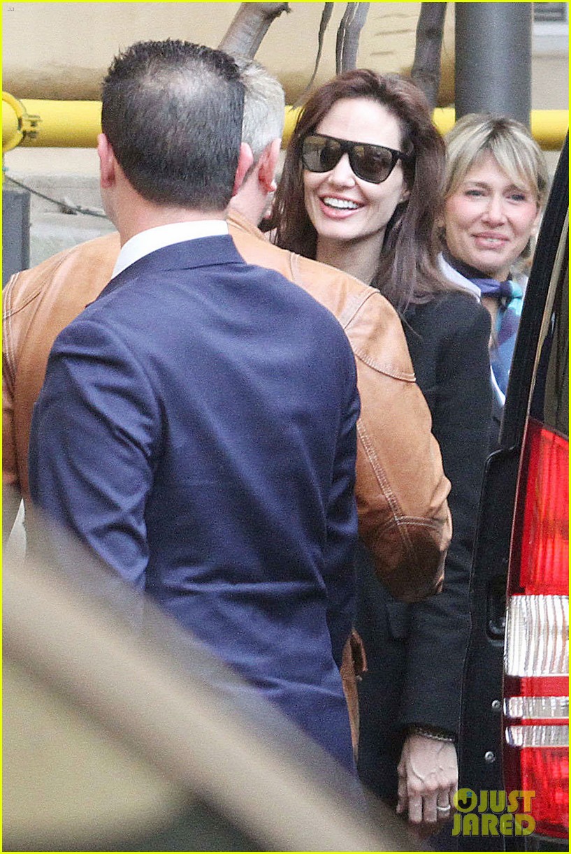 Angelina Jolie Arrives in Rome Ahead of Meeting Pope Francis: Photo ...