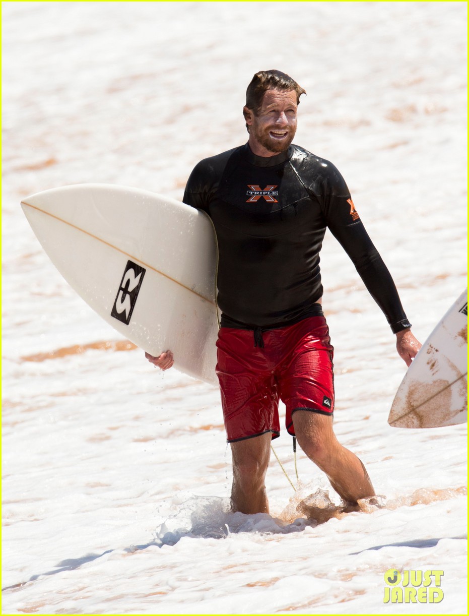 Simon Baker Shows Off His Shirtless Body Surfing: Photo 3286752 ...