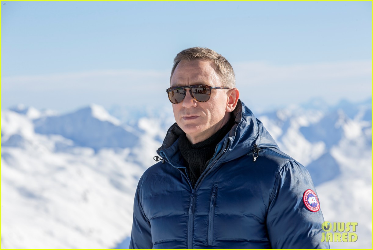 Daniel Craig Brings 'Spectre' to the Snowy Alps!: Photo 3274206 ...