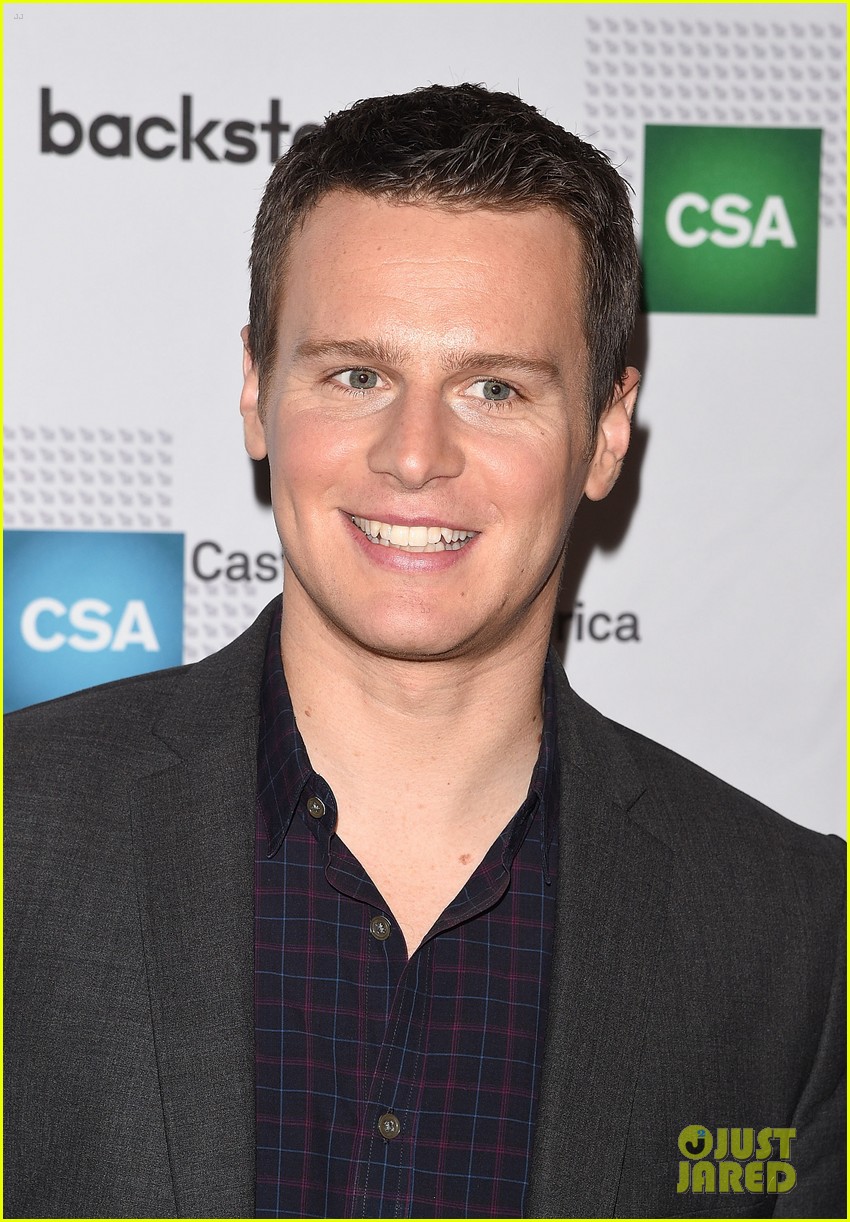 Jonathan Groff & AnnaSophia Robb Celebrate Artios Awards In NYC: Photo ...