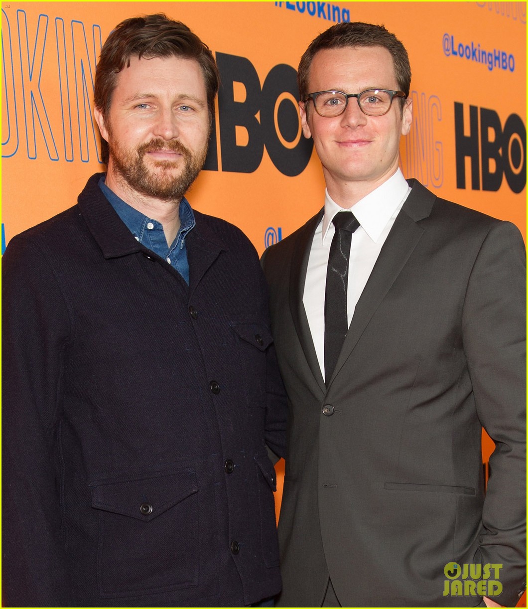 Jonathan Groff Suits Up with 'Looking' Cast for Season Two San ...