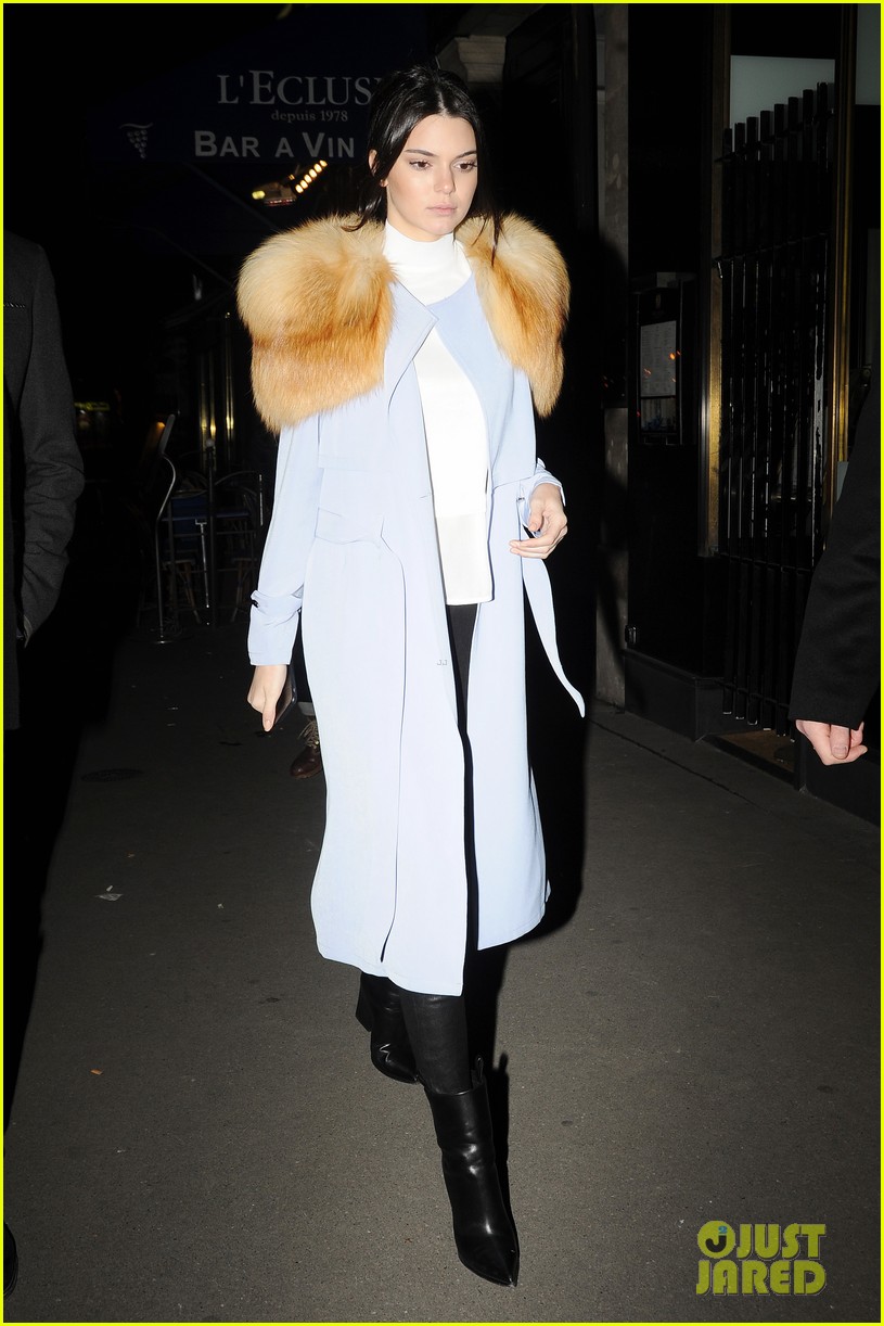 Kendall Jenner Grabs Another Fashion Campaign - For Karl Lagerfeld ...