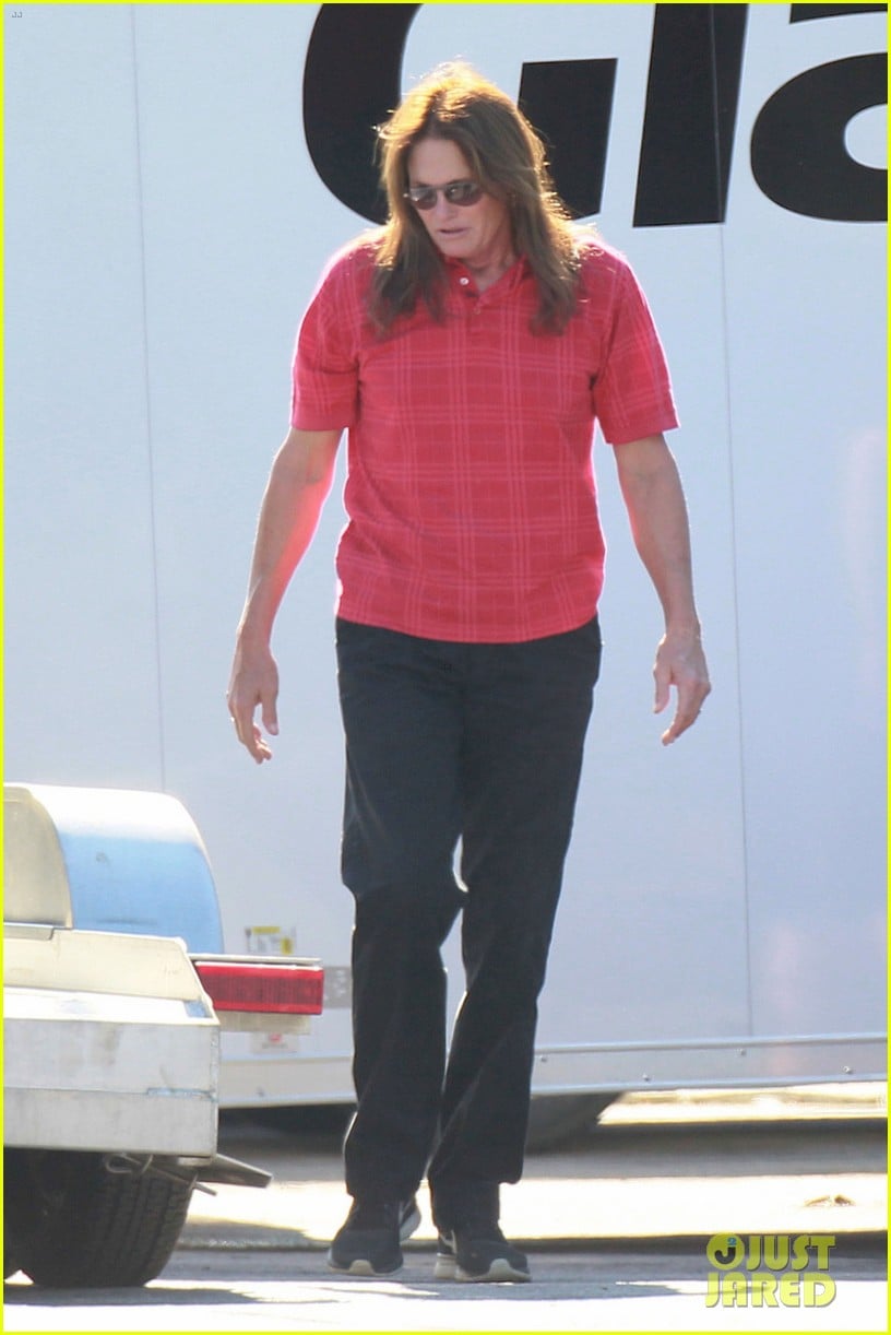 Bruce Jenner Made His Transition Decision Over a Year Ago: Photo ...