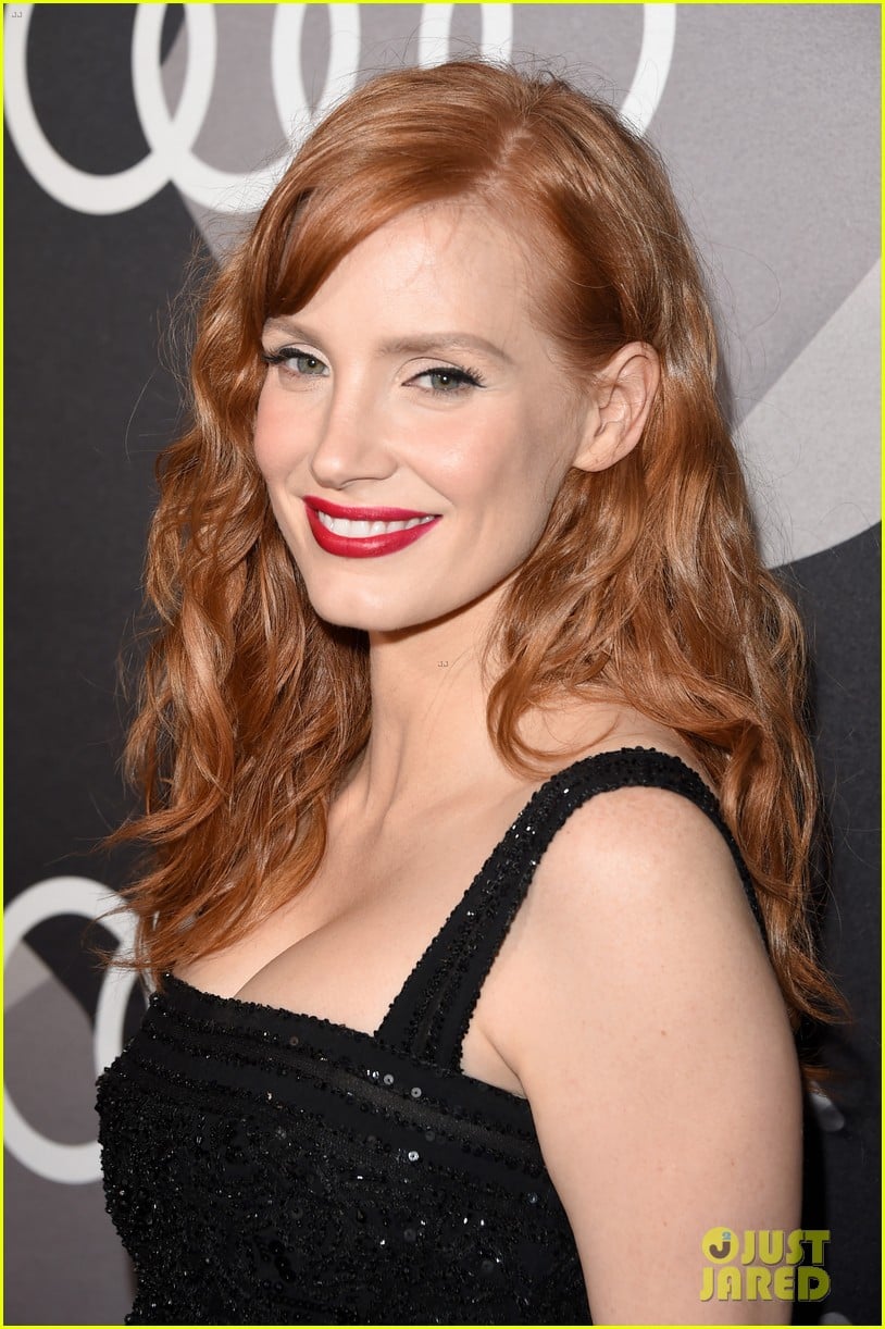 Jessica Chastain Sparkles at Audi Pre-Golden Globes Party 2015: Photo ...