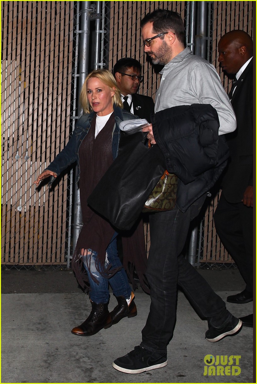 Jessica Chastain & Jimmy Kimmel Spoof 80s Wrigley's Ad (Video): Photo ...