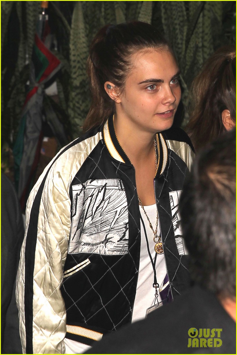 Kim Kardashian Flaunted Major Cleavage for Girls' Night Out: Photo ...