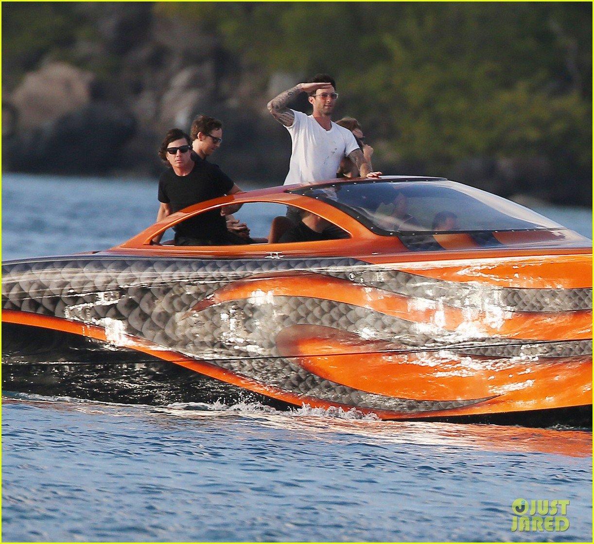 Adam Levine Films Video with the VS Angels in Puerto Rico!: Photo ...