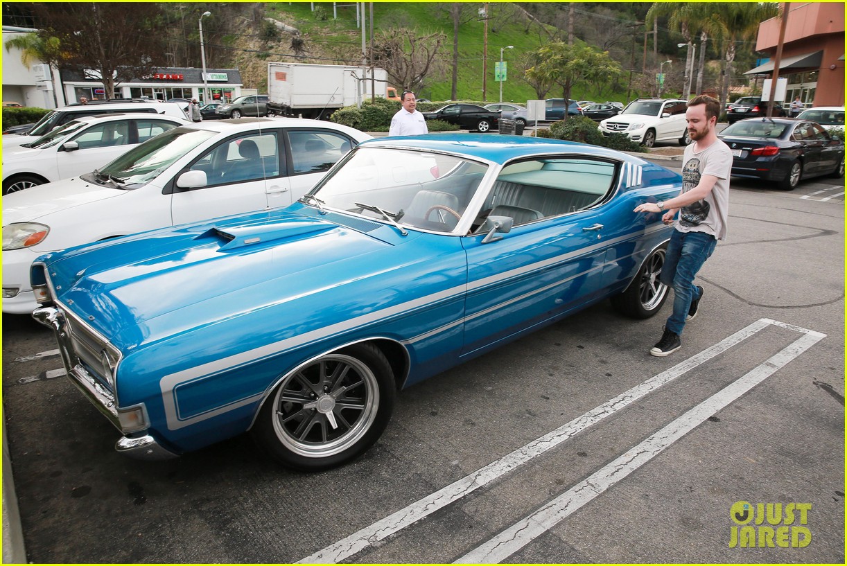 Aaron Paul Shows Off His Retro Looking Car While Shopping: Photo ...